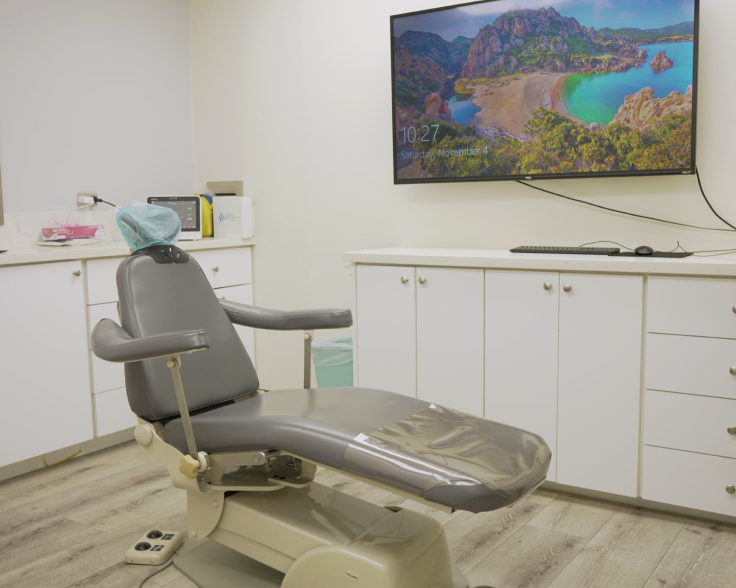 OC MAXILLOFACIAL SURGERY CENTER